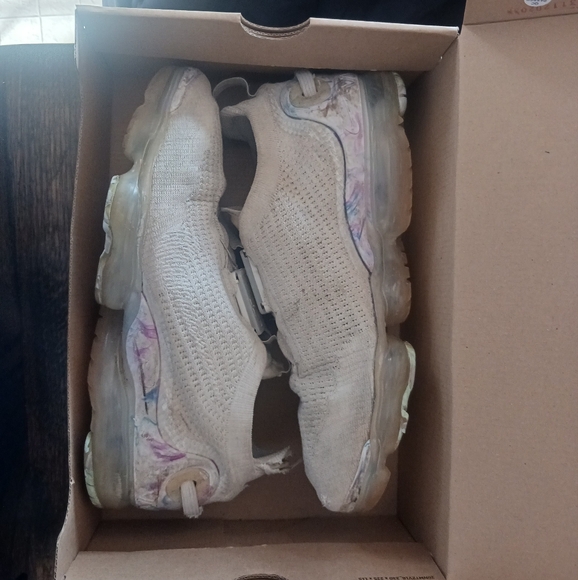 Nike | Shoes | Nike 220 Vapormax Fk Summit White | Poshmark